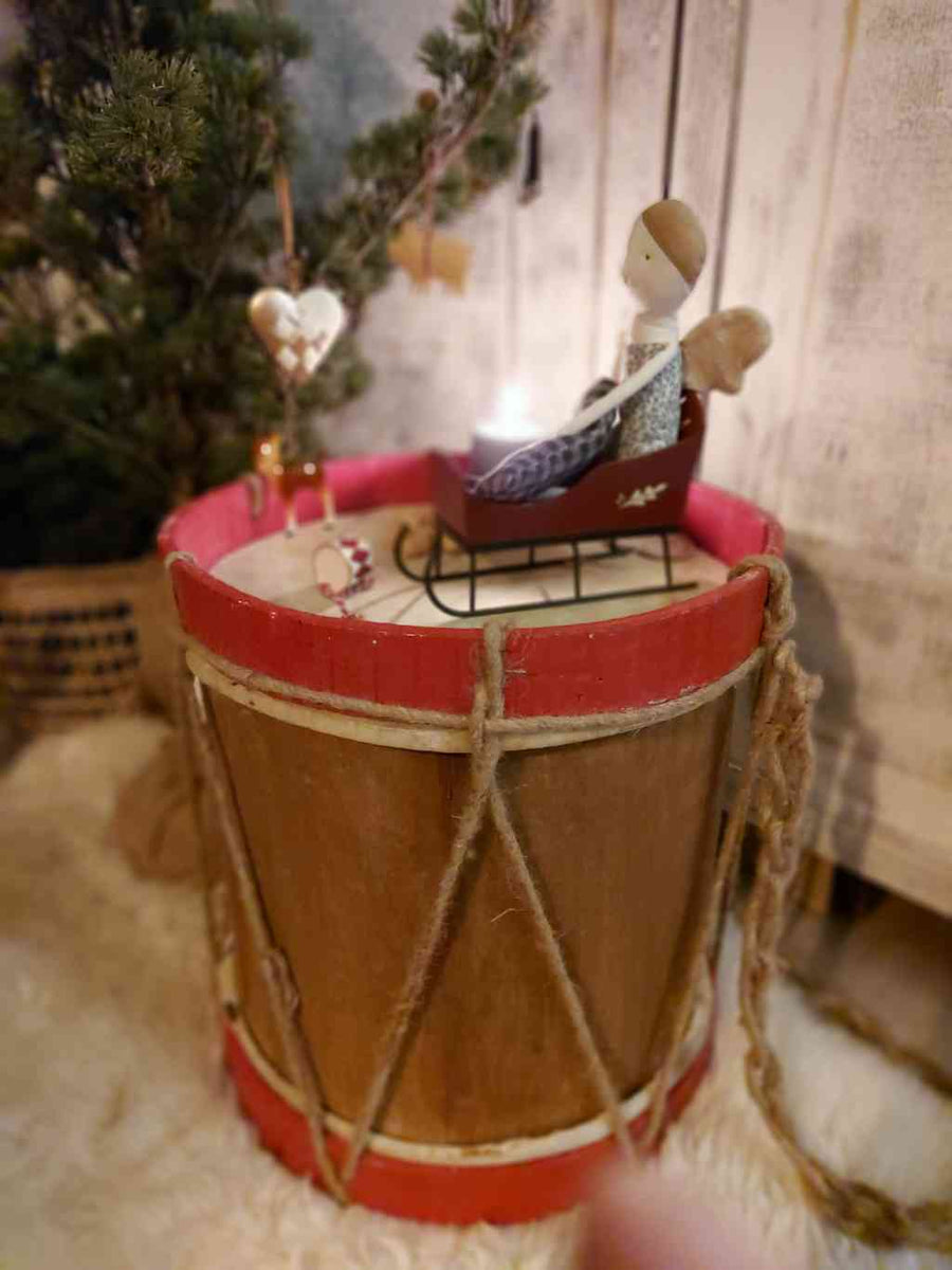 Trommel rot braun 40x34 cm Holz Jute Ziegenhaut Stillenat | Ib Laursen ...